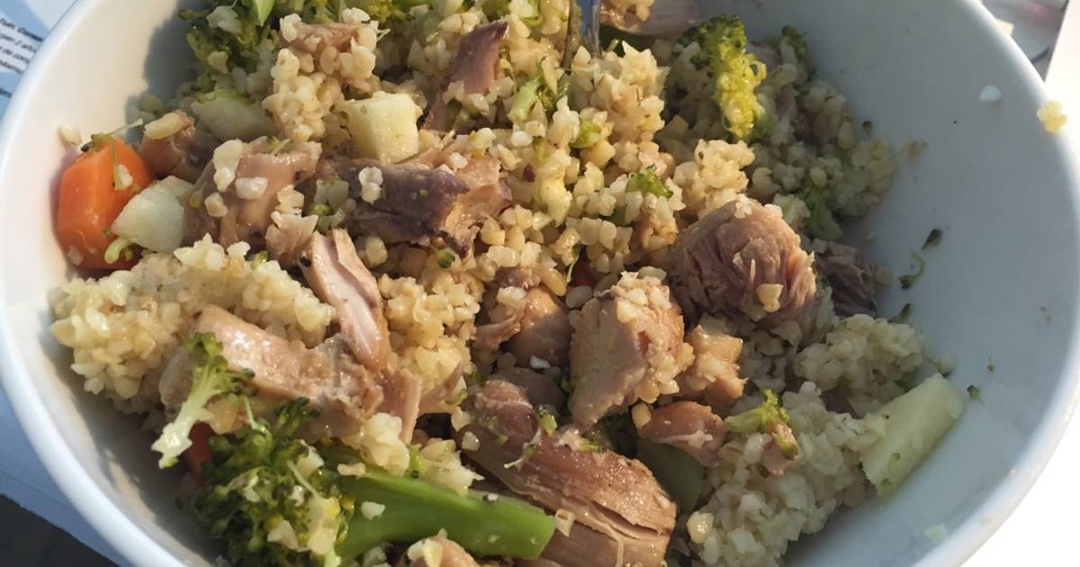 Bulgur con pollo, verduras al vapor y manzana Receta de Marieta - Cookpad