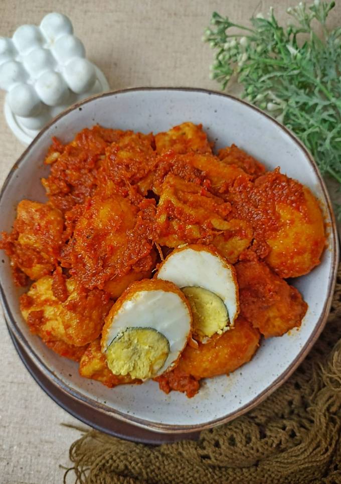 Resep Telur Bumbu Bali oleh Asty Sunar - Cookpad