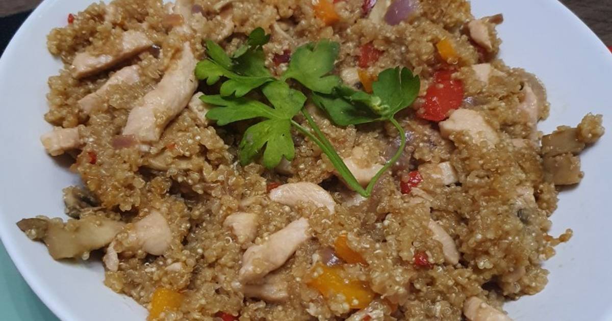 Quinoa, con pollo y salsa de soja Receta de Luis Martinez- Cookpad