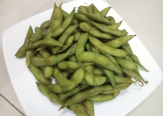 Resep Edamame rebus 😍 oleh Ariyani - Cookpad