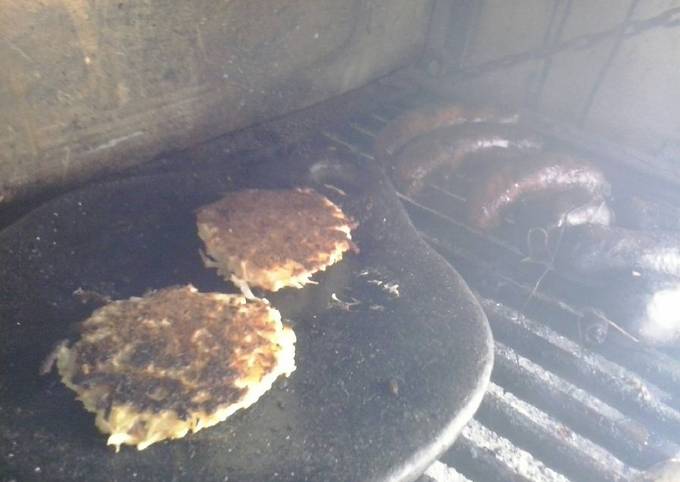 Croquetas de yuca (mandioca) y chicharrón a la parrilla Receta de Dan ...