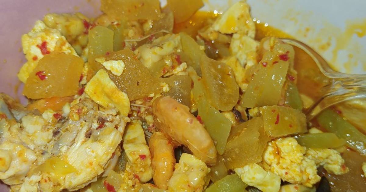 Resep Sayur labu siam tahu tempe ayam udang oleh astutik - Cookpad