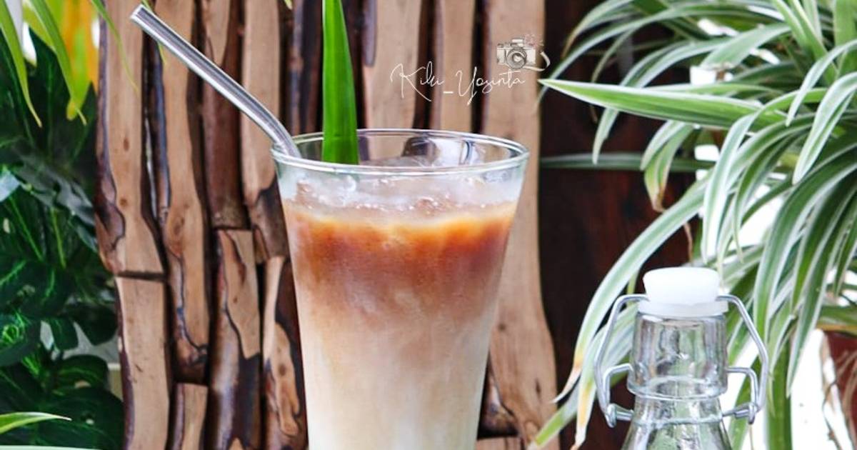 Resep Es Kopi Pandan oleh Clarissa's Kitchen - Cookpad