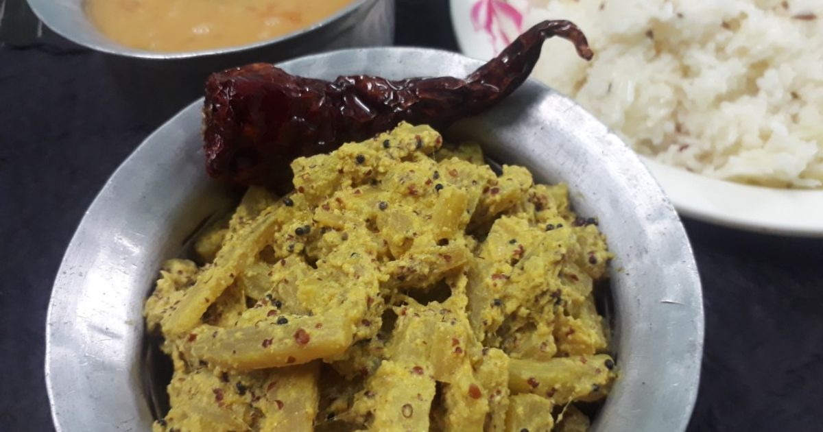 Thor Bhaja (Banana Stem Sabzi) Recipe by Nazneen Alamgir - Cookpad