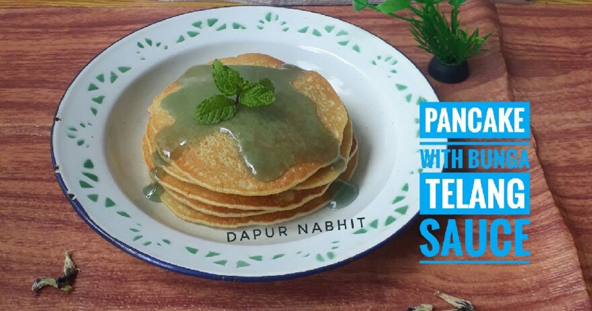 Resep Pancake With Bunga Telang Sauce oleh Dapur NAAFA - Cookpad