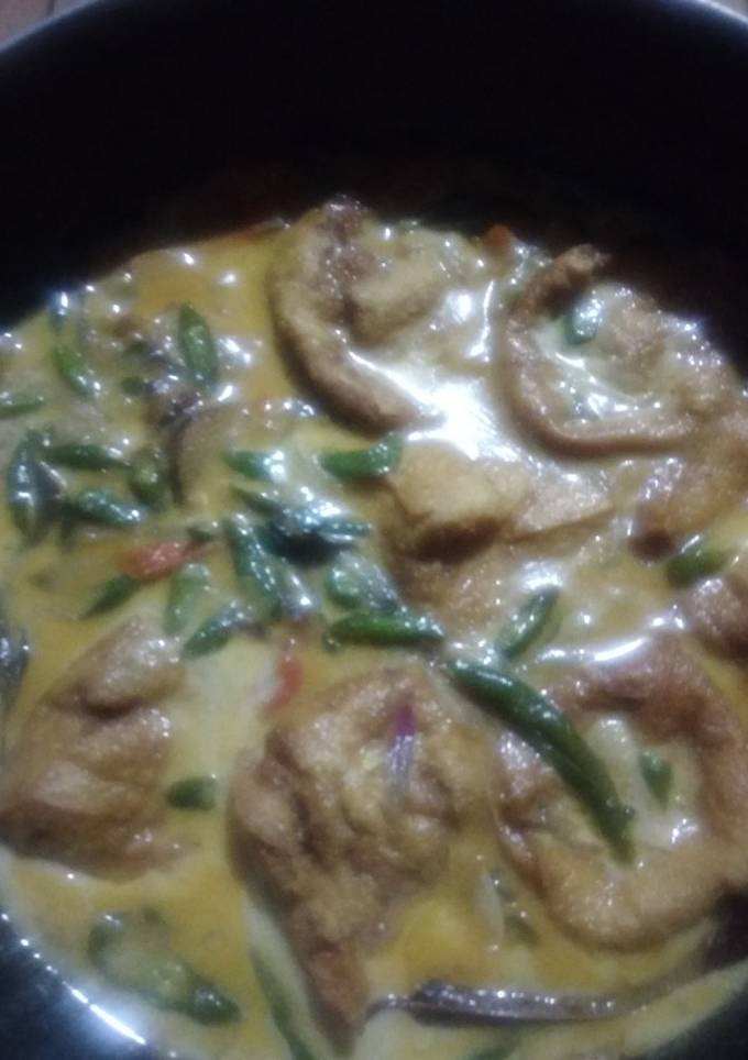 Resep Tahu Pong dan Gereh Layur Masak Santan oleh daning barokah - Cookpad