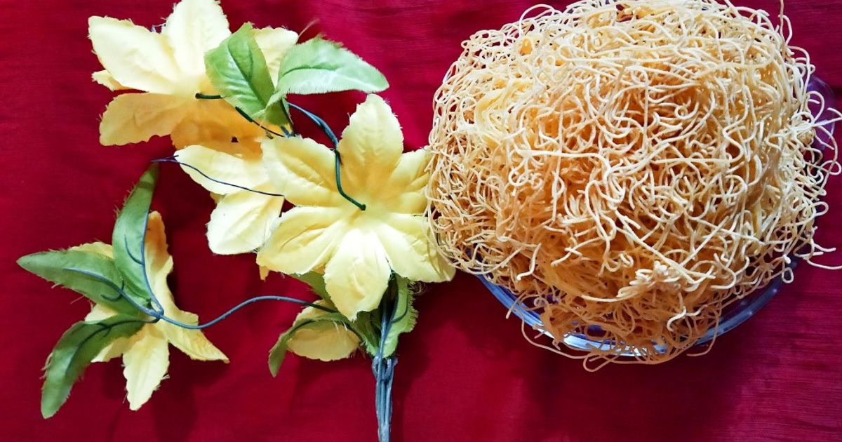 Beenal Sodha દ્વારા રેસીપી સેવ (Sev Recipe In Gujarati) - કૂકપૅડ