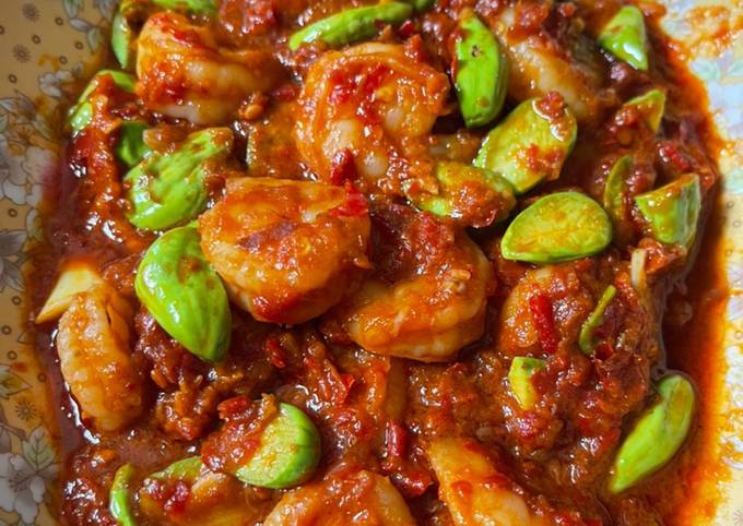 Resep Sambal Udang Petai oleh Ovvyasa Wayka Putri - Cookpad