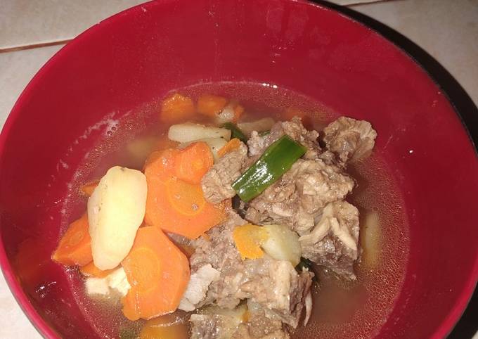 Resep Sup tulang sapi magicom oleh Mamak Domu - Cookpad