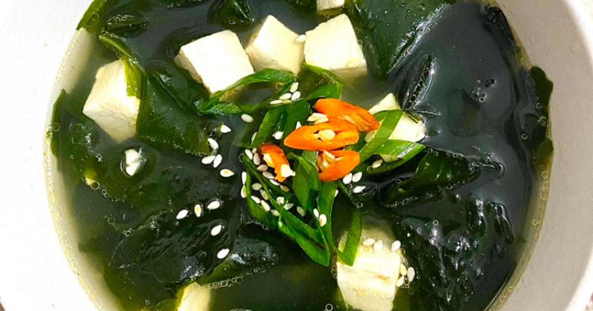 Resep Miyeok Guk (Sup Rumput Laut) oleh yashella tirana - Cookpad