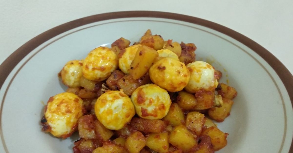 Resep Sambal Goreng Kentang Telur Puyuh oleh ApriLia Nuna - Cookpad