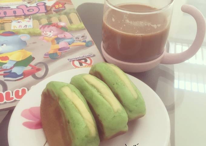 Resep Pukis Pandan Menul oleh Ina Kar'Tika' - Cookpad