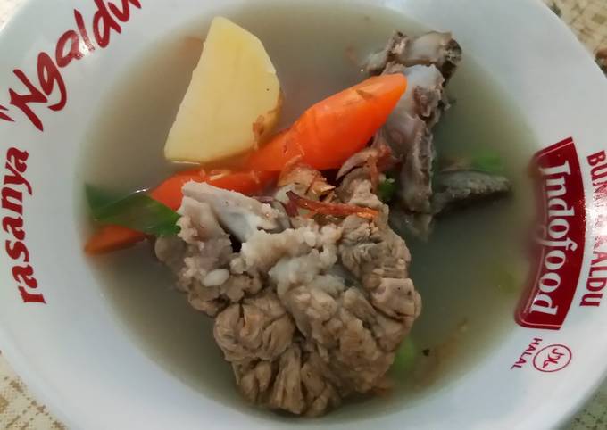 Resep Sop tulang sapi oleh Dinna Triany - Cookpad