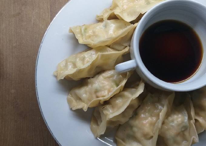 Resep Gyoza ayam oleh Surya Kusuma Mustika Dewi - Cookpad