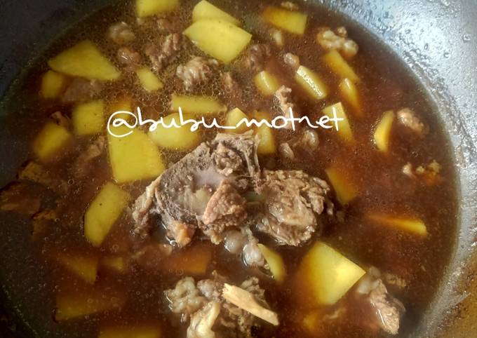 Resep Semur kecap daging oleh Bubu Muthia - Cookpad