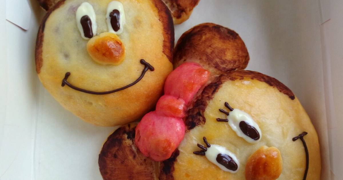 Mickey purple potato bun Recipe by Niki - Cookpad