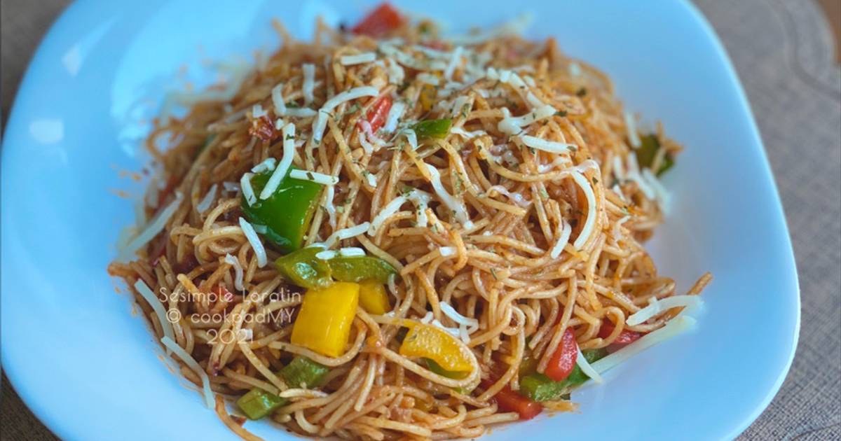 Resipi Spaghetti Goreng Simple oleh Sesimple Loralin - Cookpad