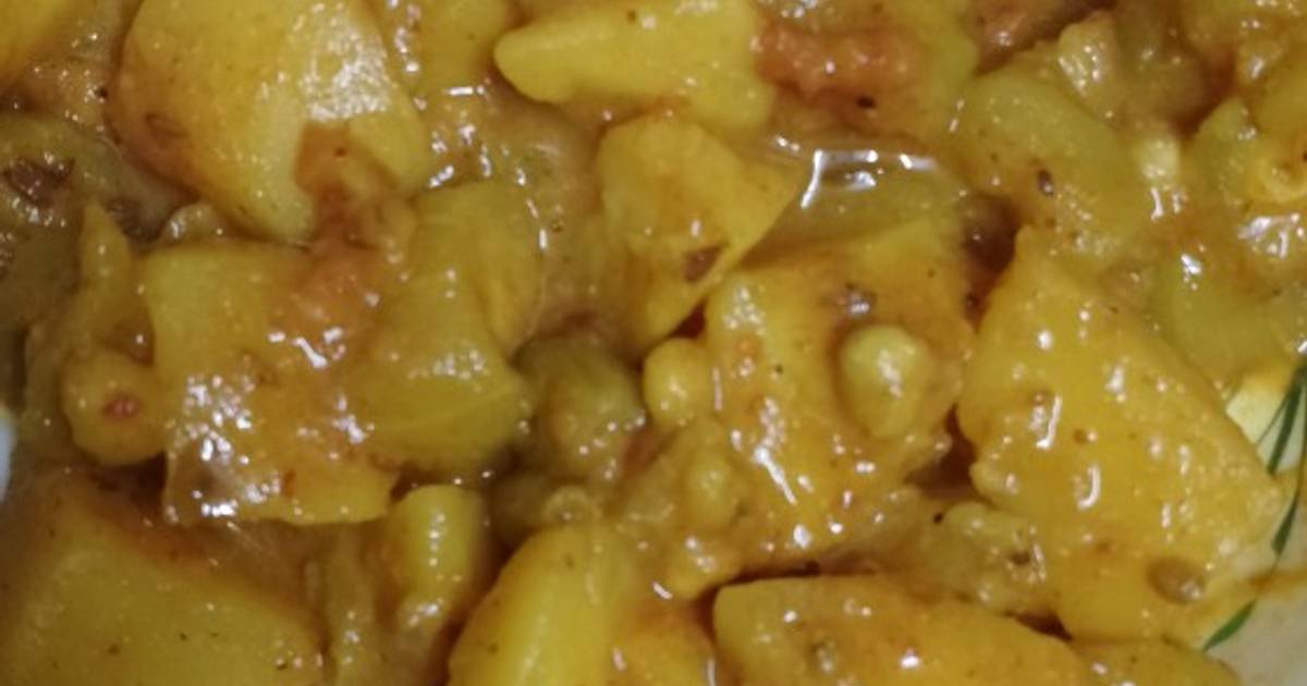 Parwal aloo ki sabzi Recipe by Tashvi Gupta - Cookpad