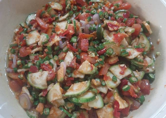 Resep Beberuk terong khas lombok oleh Henny Rismawati - Cookpad