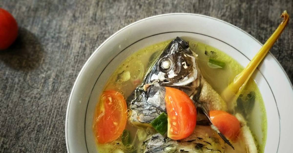 Resep Sup ikan mas / sop ikan oleh anggi pandan wuri - Cookpad
