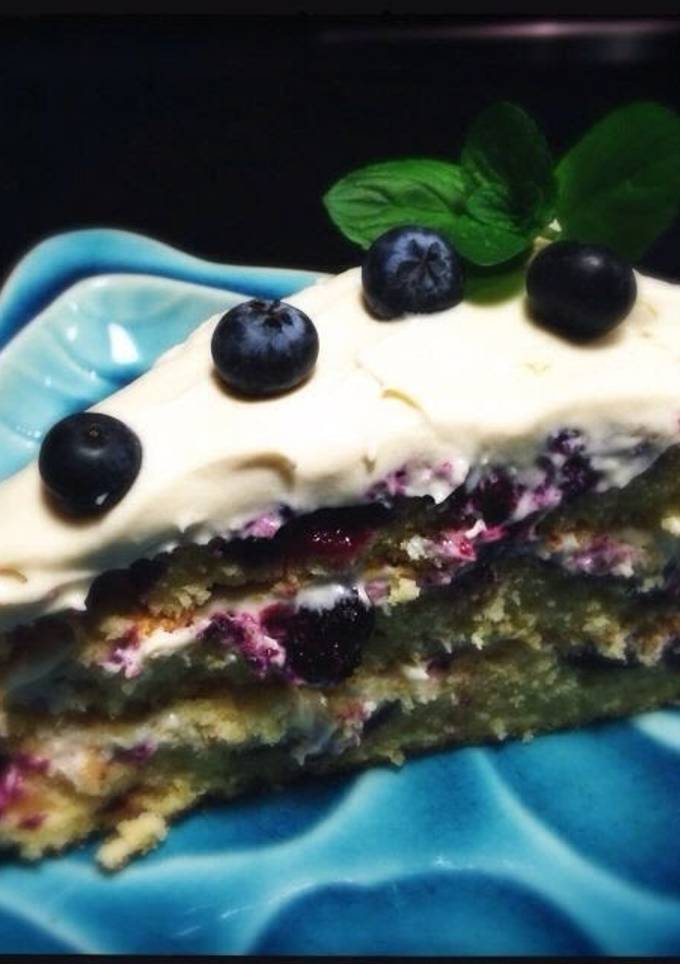 Blueberry and Cream Layer Cake Recipe by perryrey - Cookpad