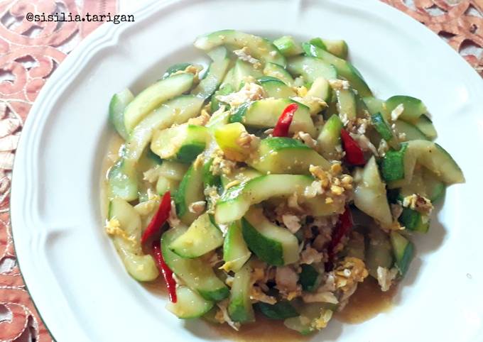 Resep Timun Tumis Telur oleh Sisilia Tarigan - Cookpad