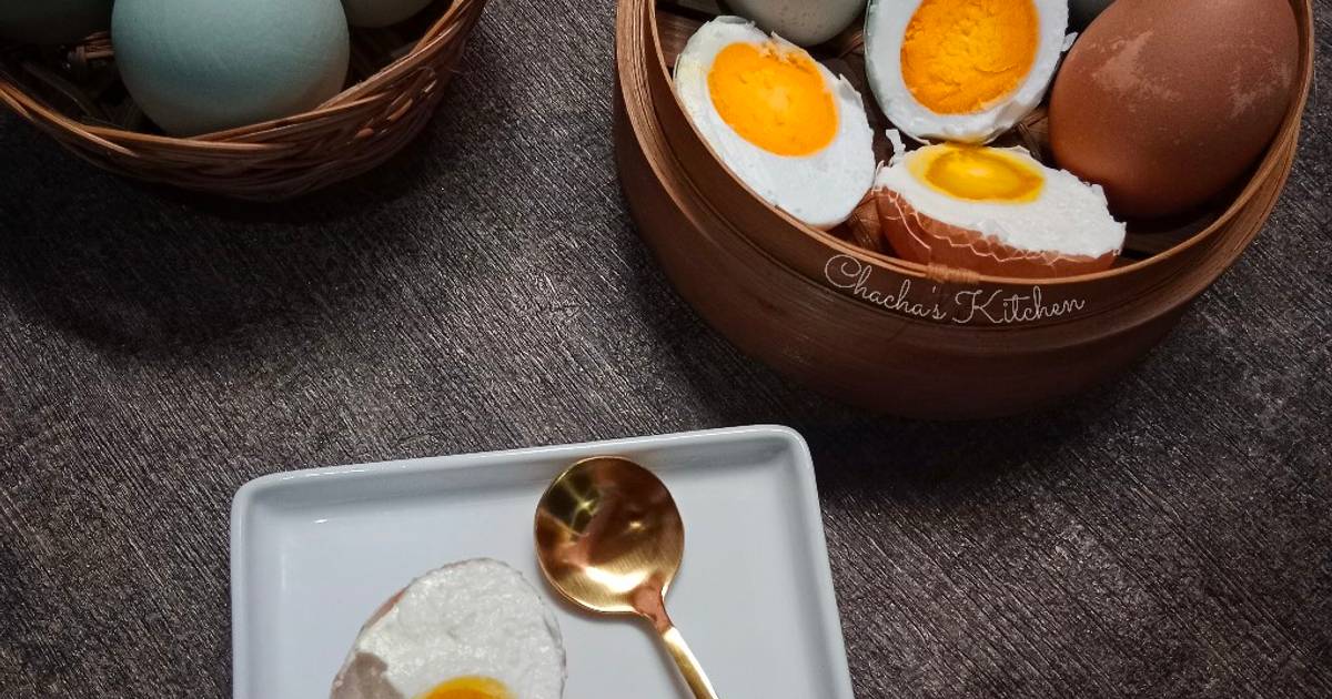 Resep Telur Asin Homemade oleh Tri Puji Lestari (Chacha's Kitchen ...