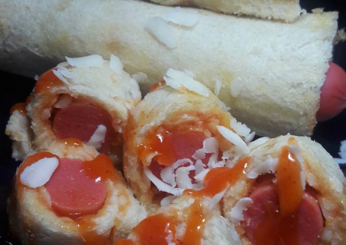 Resep Roti roll sosis oleh alvin Salim - Cookpad