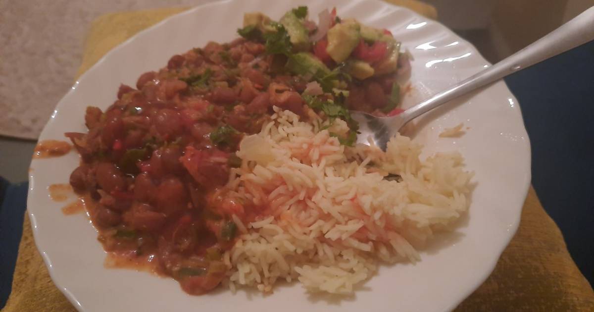 Beans in coconut sauce aka maharagwe ya nazi Recipe by Bella Chanzu ...