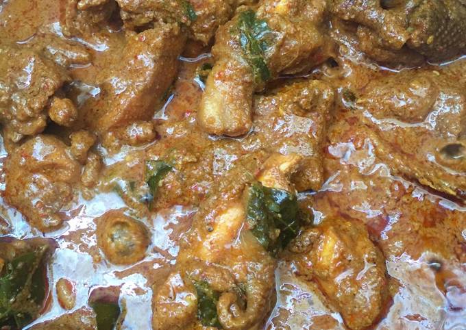 Resep Ayam Asam Keueng (Khas Aceh) oleh Icha Liza - Cookpad