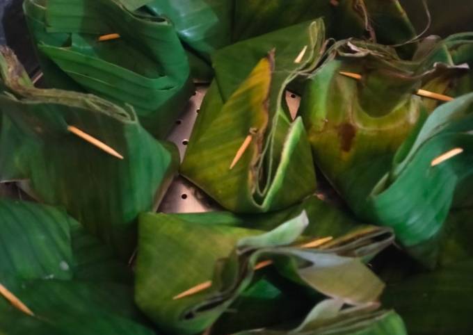 Resep Botok jamur udang oleh Lauren - Cookpad