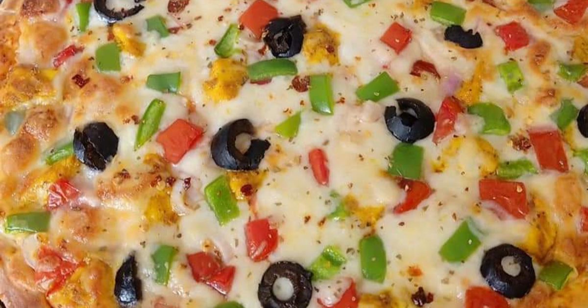 Garlic Mayo Sauce Pizza 🍕🍕 Recipe by Umme Ahmad - Cookpad