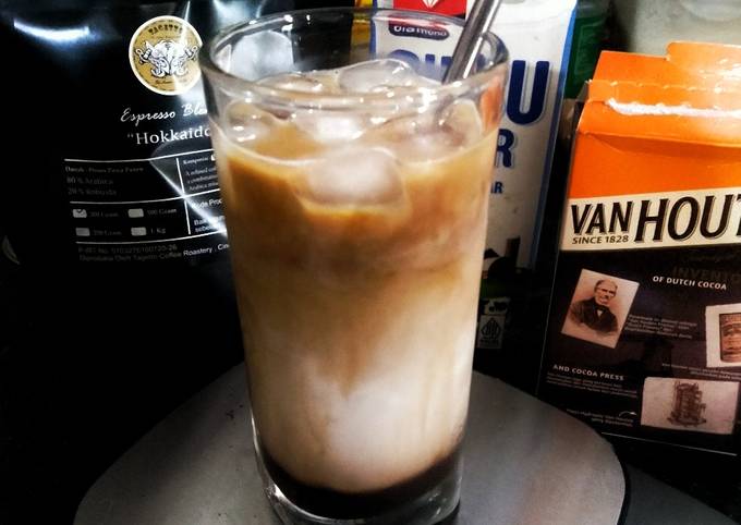 Resep Iced Mochaccino with Hokkaido Espresso Blend from Tagetto Coffee oleh Yu-Ri's Kitchen ...
