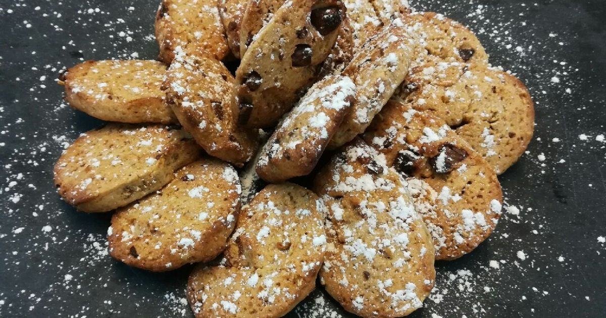 Lentil Cookies With Oatmeal And Chocolate Chips Recipe by Miguel Angel Pez