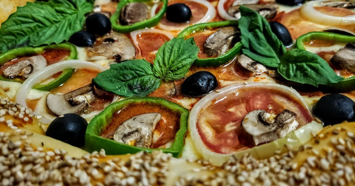 Pizza Caprese Con Chorizo Español Y Olé...! Receta de 🌺Zandry ABRADELO🌺 ...