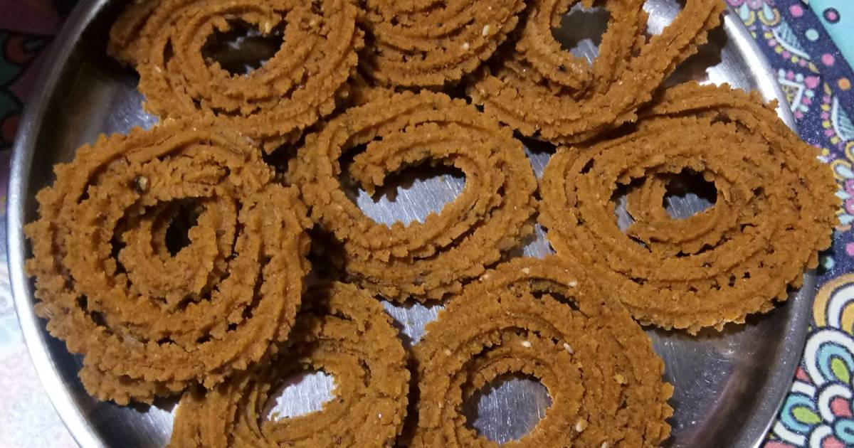 Chakri Recipe by Zalak Desai - Cookpad
