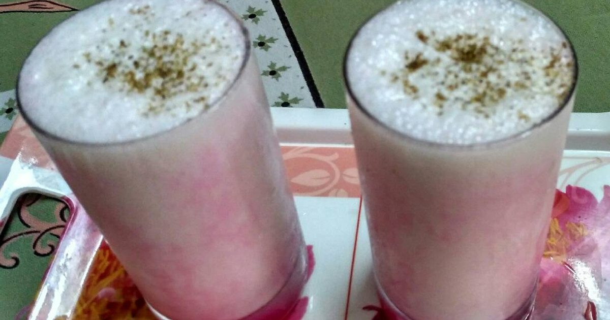 Rose Cardamon Lassi Recipe by Vandana Aggarwal (bindu) - Cookpad
