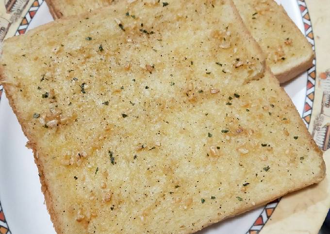 Resep Roti Tawar Panggang / Bakar Garlic oleh Yanti Chandra - Cookpad