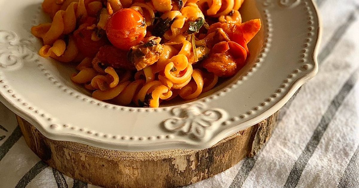 Pasta Con Mariscos Y Salsa Picante Receta de Irene-Guirao