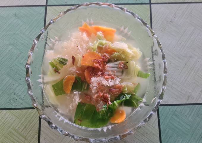 Resep Sayur Sop Classic oleh Candra Giyanto - Cookpad