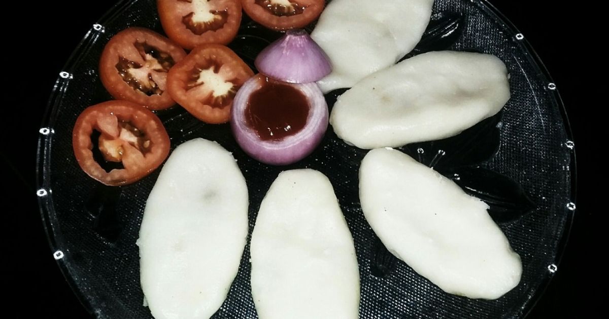 Steamed Unnakaya (Stuffed Fish Masala) Malabari Snack Recipe by Surabhi ...