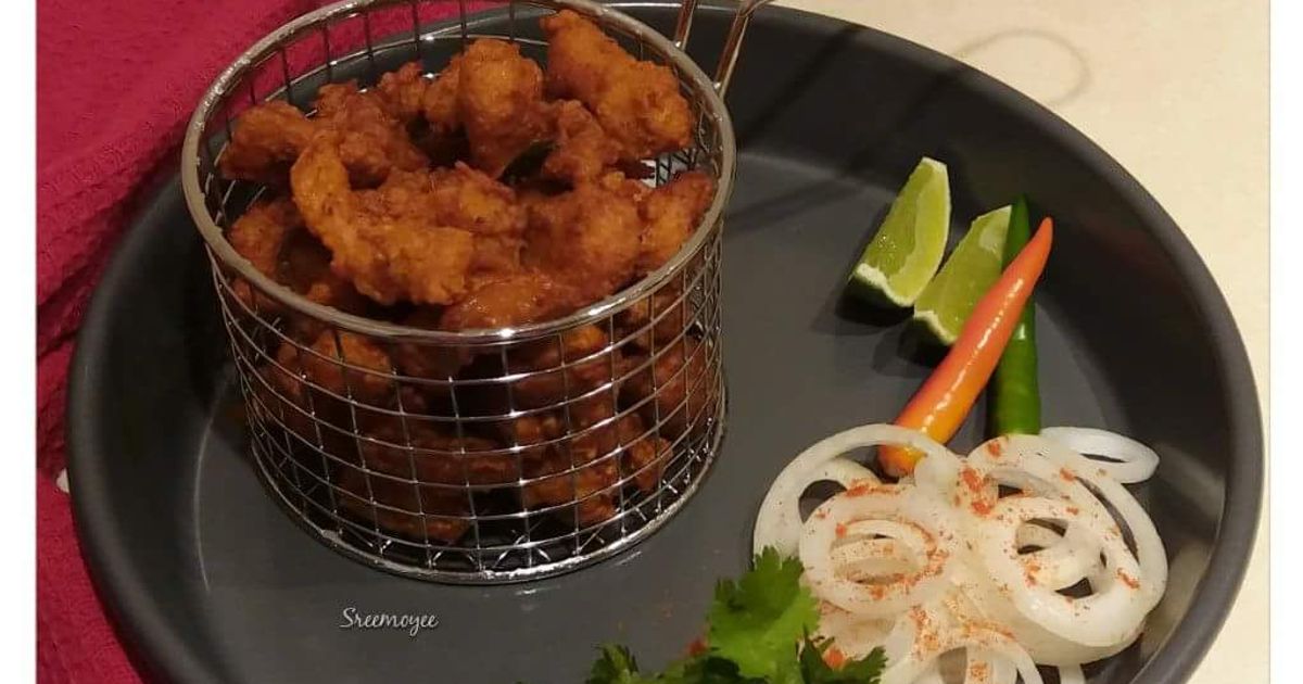 Chicken Pakoda Recipe by Sreemoyee Bhattacharjee - Cookpad