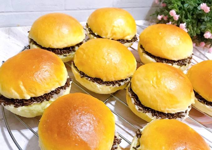 Resep Roti Semir/ Roti Moka Meses Jadul oleh Anggarani Paramita - Cookpad