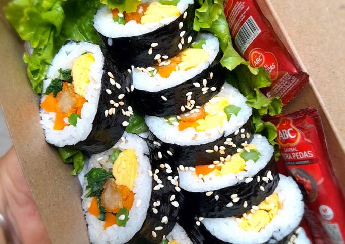 Resep Sushi / kimbab untuk bekal sekolah oleh Putri Okta - Cookpad