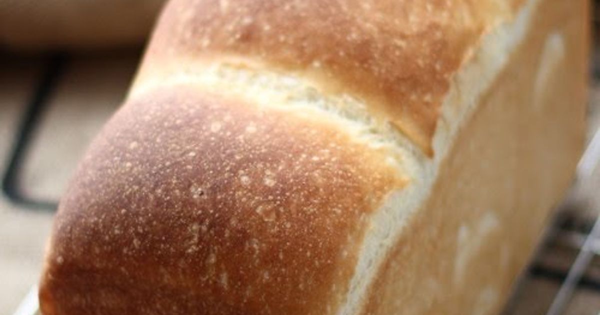 An Everyday Shokupan Square Loaf Bread Recipe by cookpad.japan