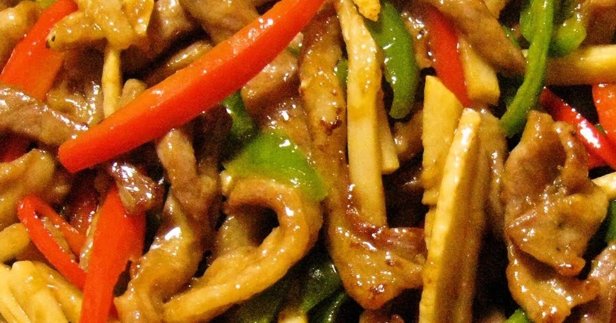 Authentic Chinese Food! Chinjao Rosu (Beef And Pepper Stir Fry) Recipe ...