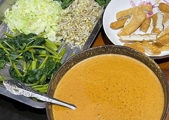 Resep Pecel Madiun oleh Kiki Karlina - Cookpad