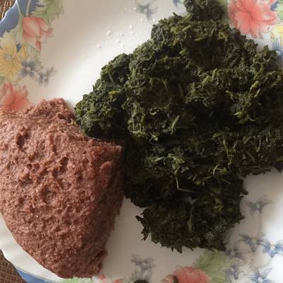 Kienyeji greens and brown ugali Recipe by Maureen Abong - Cookpad