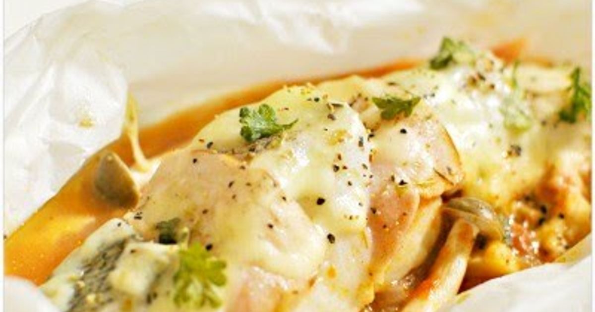 Steamed Cod Slices And Bacon With Tomato Sauce Recipe by cookpad.japan