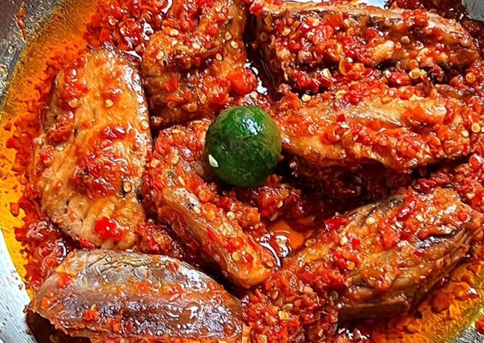 Resep Pelecing ikan pari asap khas Lombok oleh Kiki Karlina - Cookpad